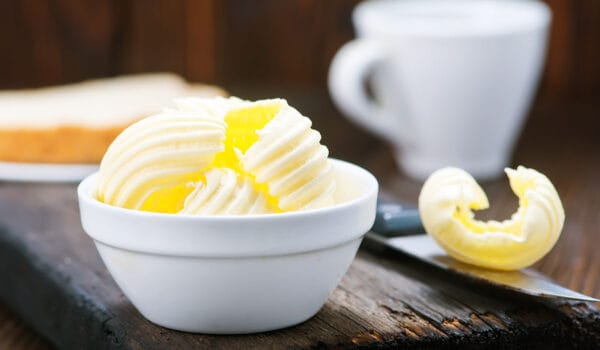 Margarin Terbuat dari Apa? Ini Bahan dan Proses Pembuatannya
