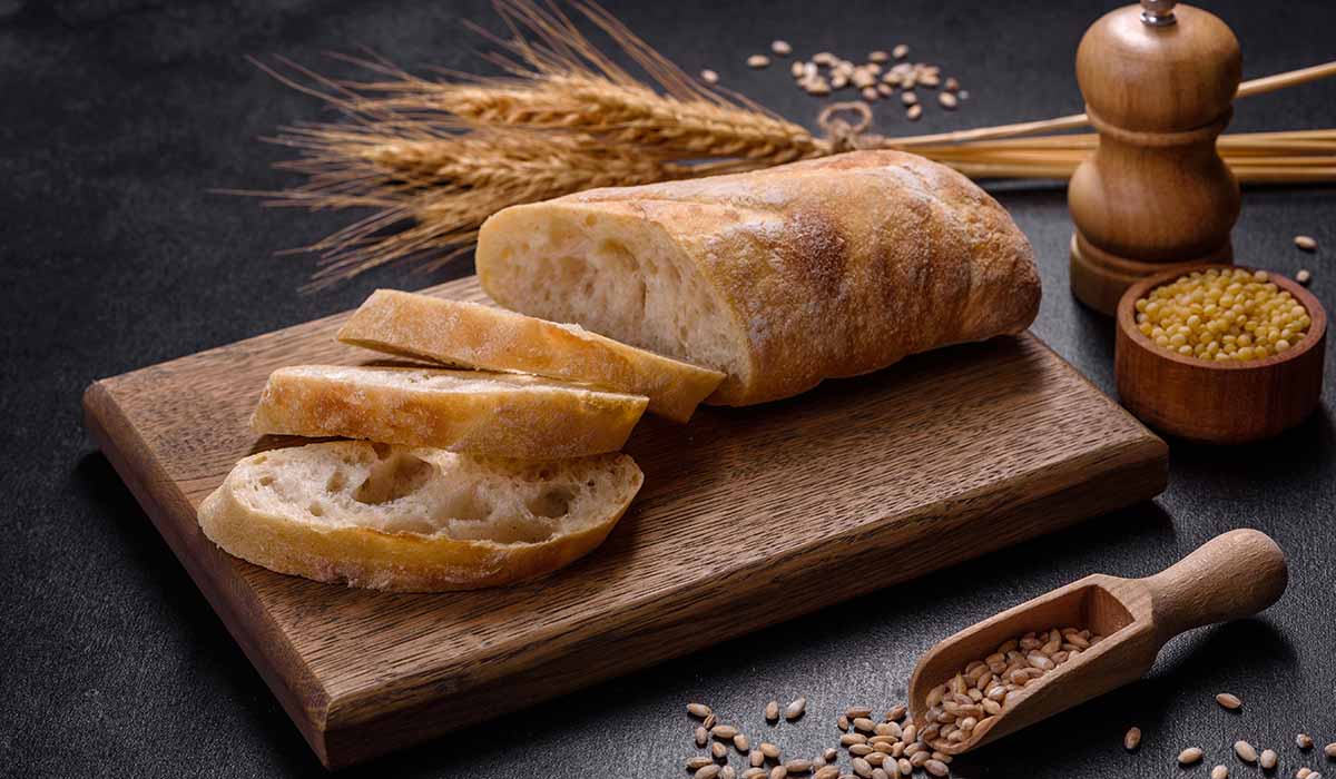 Roti Perancis: Sejarah, Jenis, serta Perannya dalam Budaya
