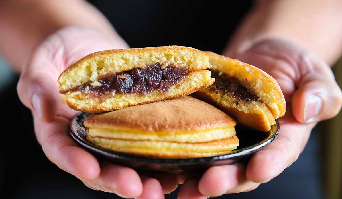 Japanese Pastry: Dari Fluffy Pancake Sampai Mochi Donut