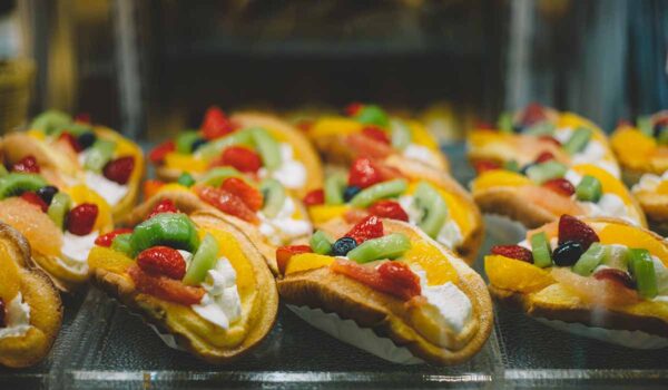 Pastry Fruit: Camilan Manis, Segar, dan Instagramable yang Sedang Hits!